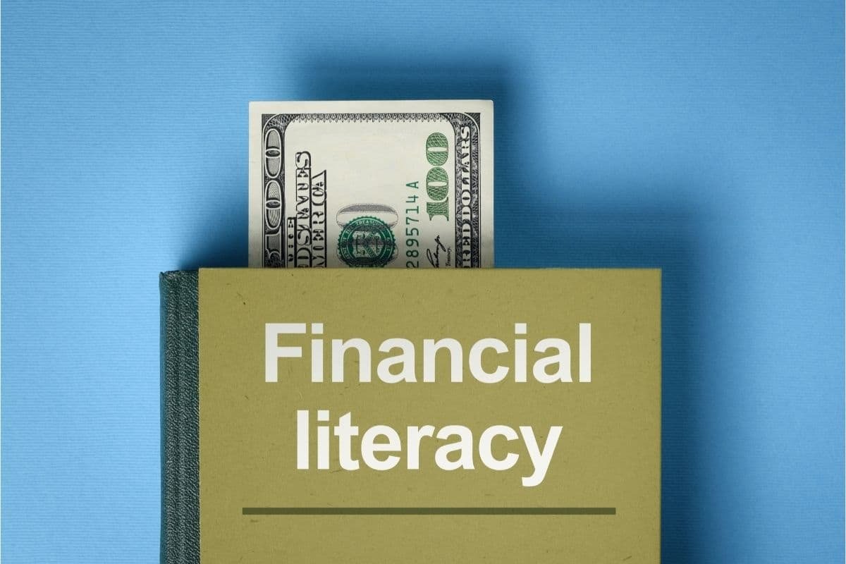 The Basics of Financial Literacy: Why It’s Important – stoneoakbusiness.com